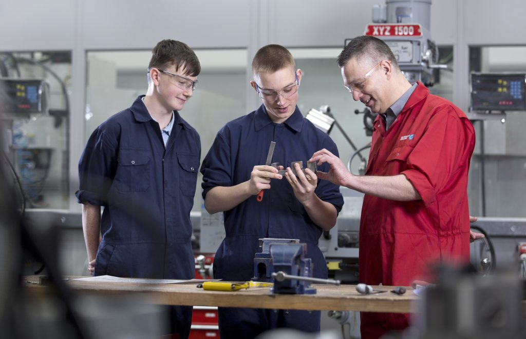 MEMBER NEWS: GATESHEAD COLLEGE LAUNCHES SECTOR TRAINING ACADEMY - The ...
